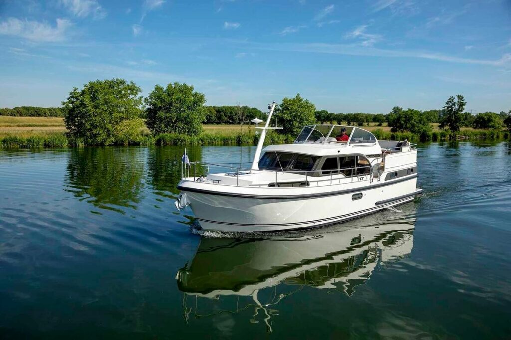Linssen 35 SL AC - Leangbukta Maritime Senter